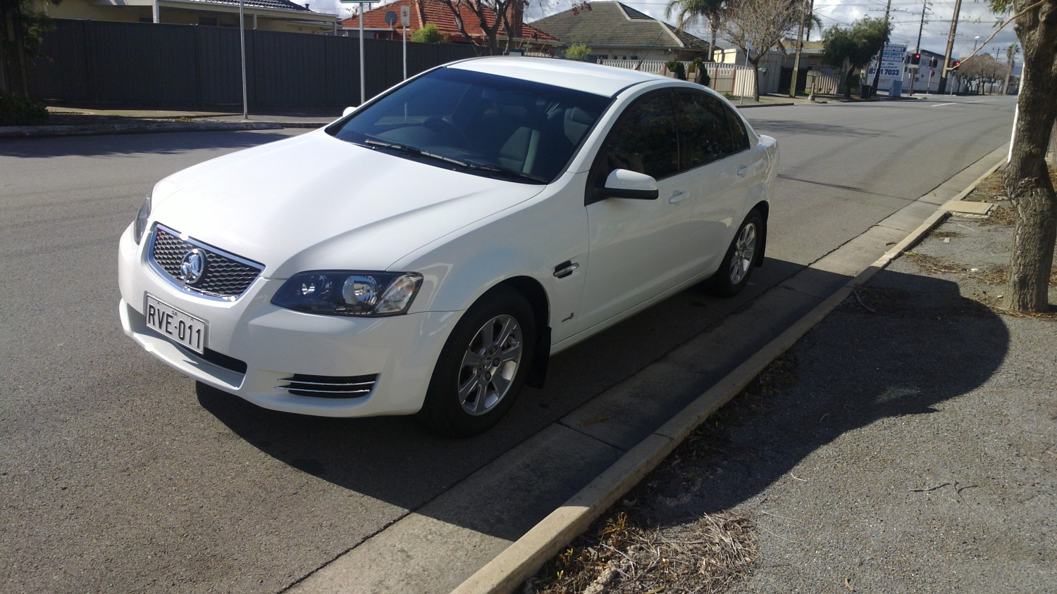 2010 Holden COMMODORE - nawty4 - Shannons Club