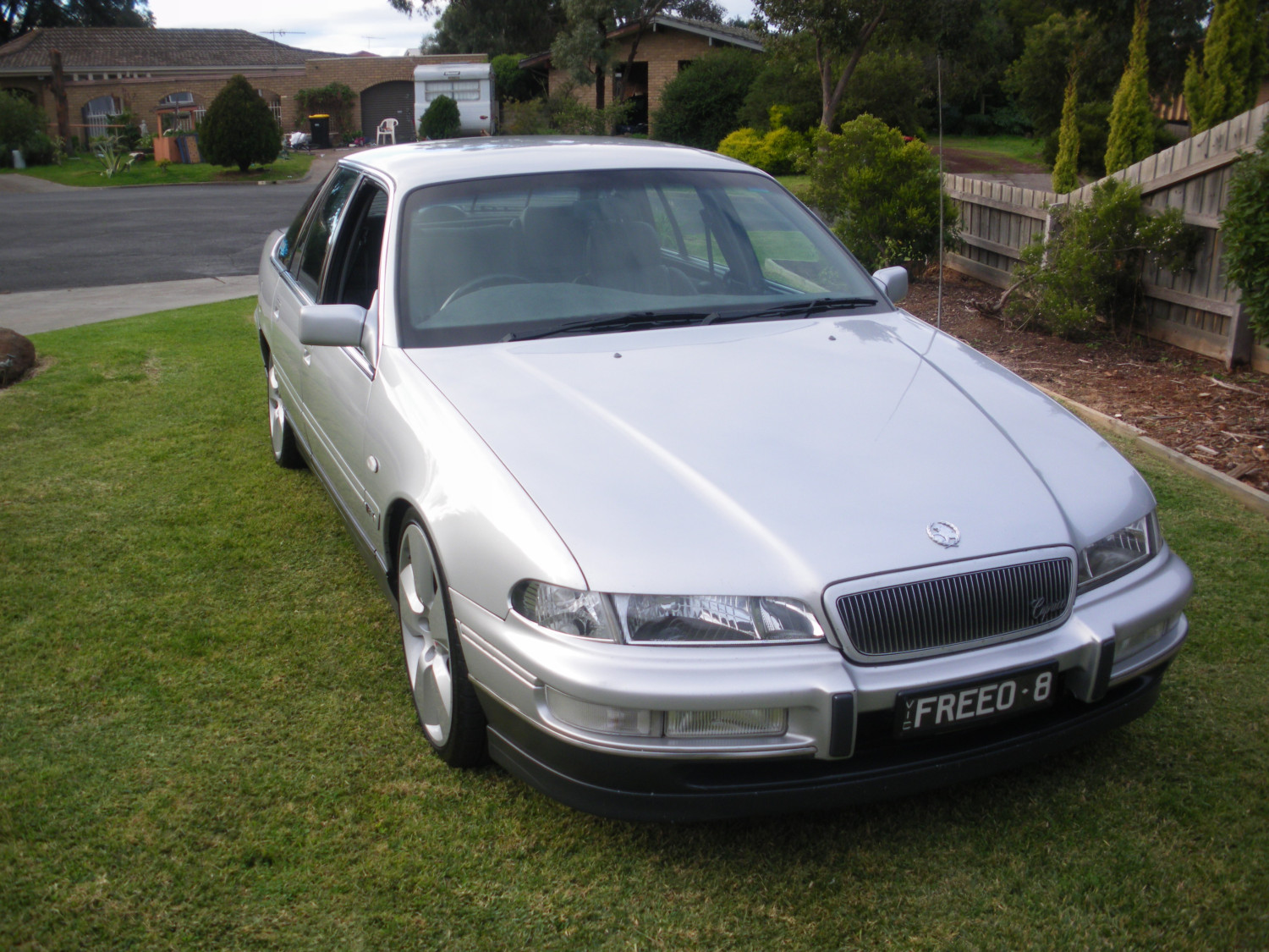 1993 Holden STATESMAN - croman - Shannons Club