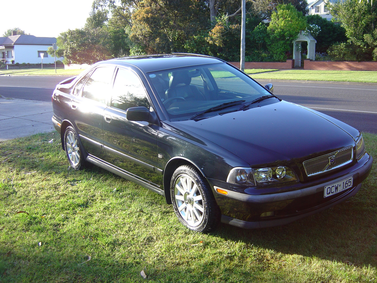 2000 Volvo S40 T4 Coch9 Shannons Club