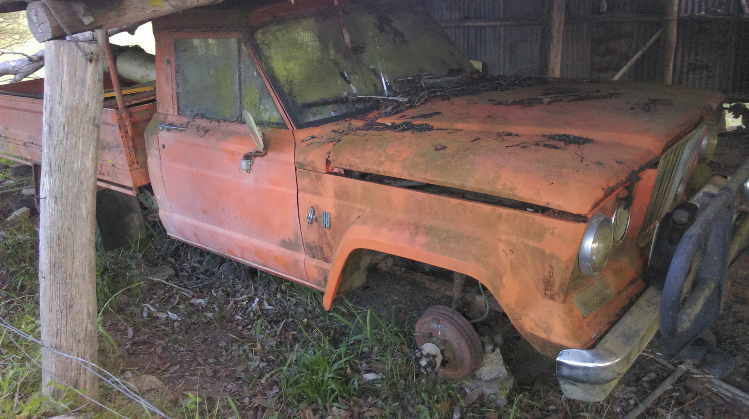 1970 Jeep FSJ Gladiator J2000 - PaulJuffs - Shannons Club