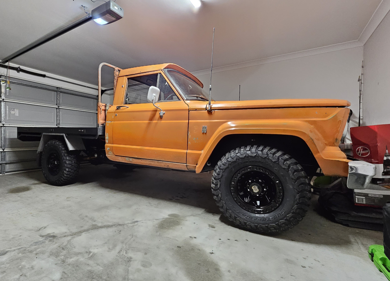 1970 Jeep FSJ Gladiator J2000 - PaulJuffs - Shannons Club