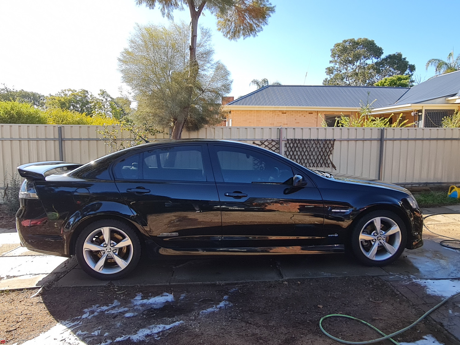2011 Holden COMMODORE - stevjessbirds - Shannons Club