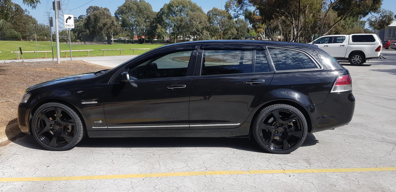2011 Holden COMMODORE - stevjessbirds - Shannons Club
