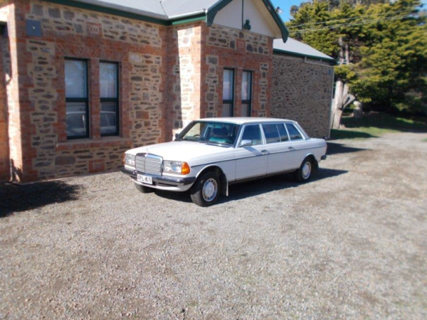 1978 Mercedes-Benz 300D LANG - NL123 - Shannons Club