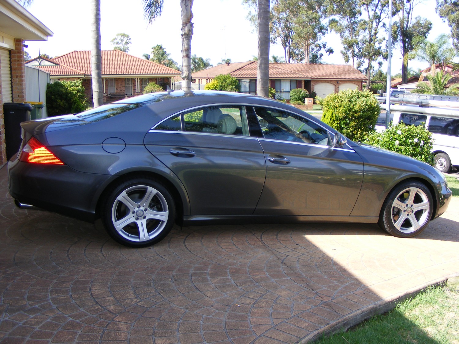 2008 Mercedes Benz CLS 350 DESIGNO EDITION JoeBennett Shannons Club
