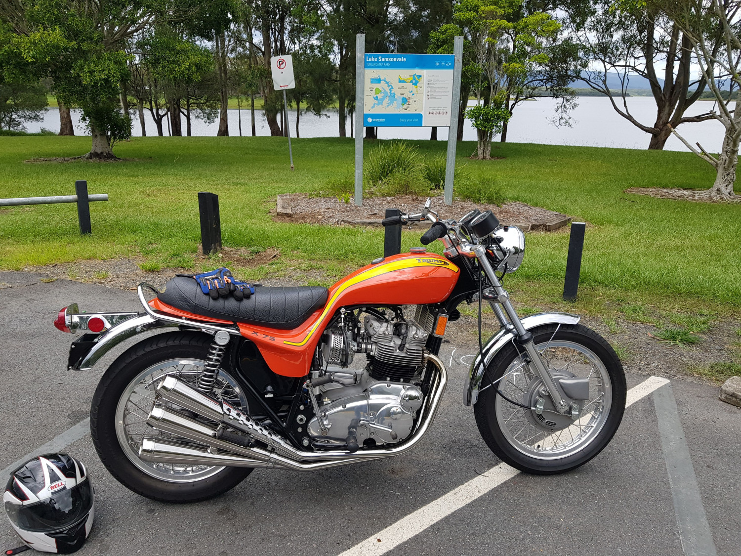 1973 Triumph Hurricane - LesDuncan - Shannons Club