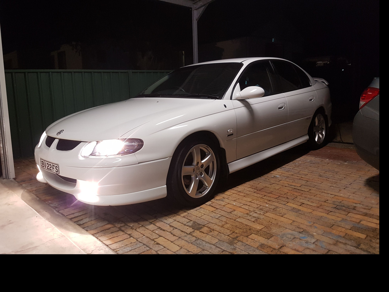 2001 Holden COMMODORE - phillj1212 - Shannons Club