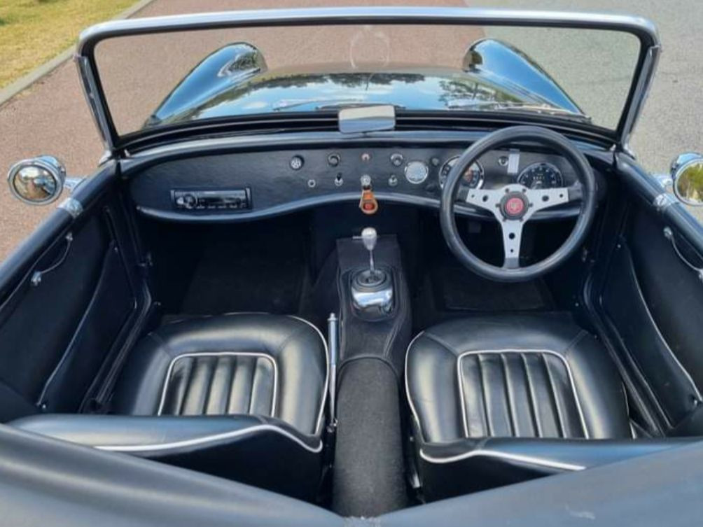 Photo by tomhoangpham - Shannons Club