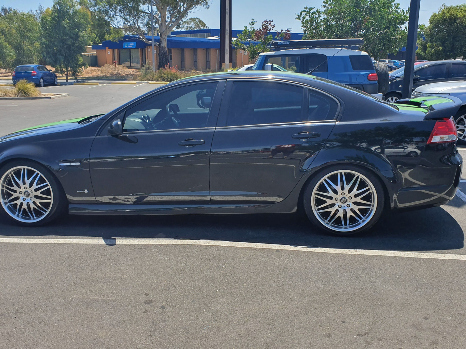 2011 Holden COMMODORE - cheftrevor01 - Shannons Club