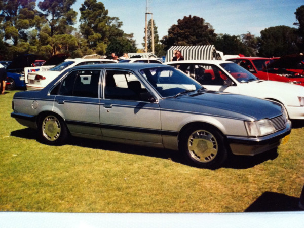 1983 Holden Commodore - SSVRedline - Shannons Club