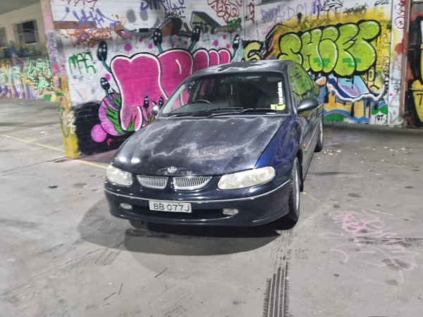 1998 Holden Vt Calais supercharged - pridevanbeelen1995 - Shannons Club