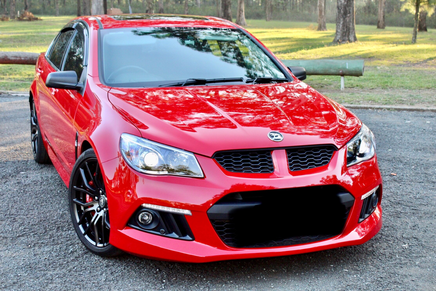 2014 Holden Special Vehicles CLUBSPORT R8 | 2023 Shannons Club Online ...