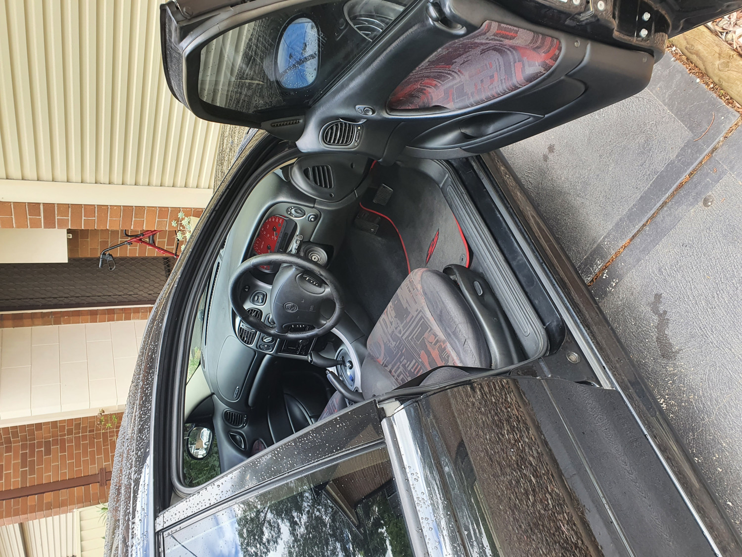 2001 Holden VX SS - Twodogies - Shannons Club