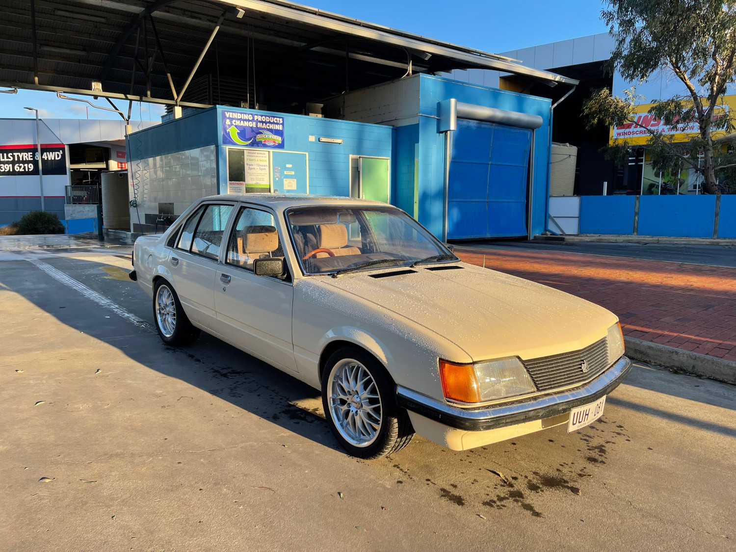 1983 Holden COMMODORE - Heath84 - Shannons Club
