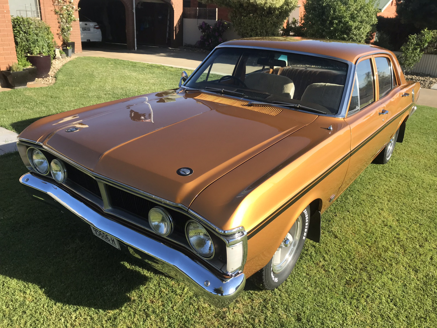 1971 Ford FALCON 500 - Pom10 - Shannons Club