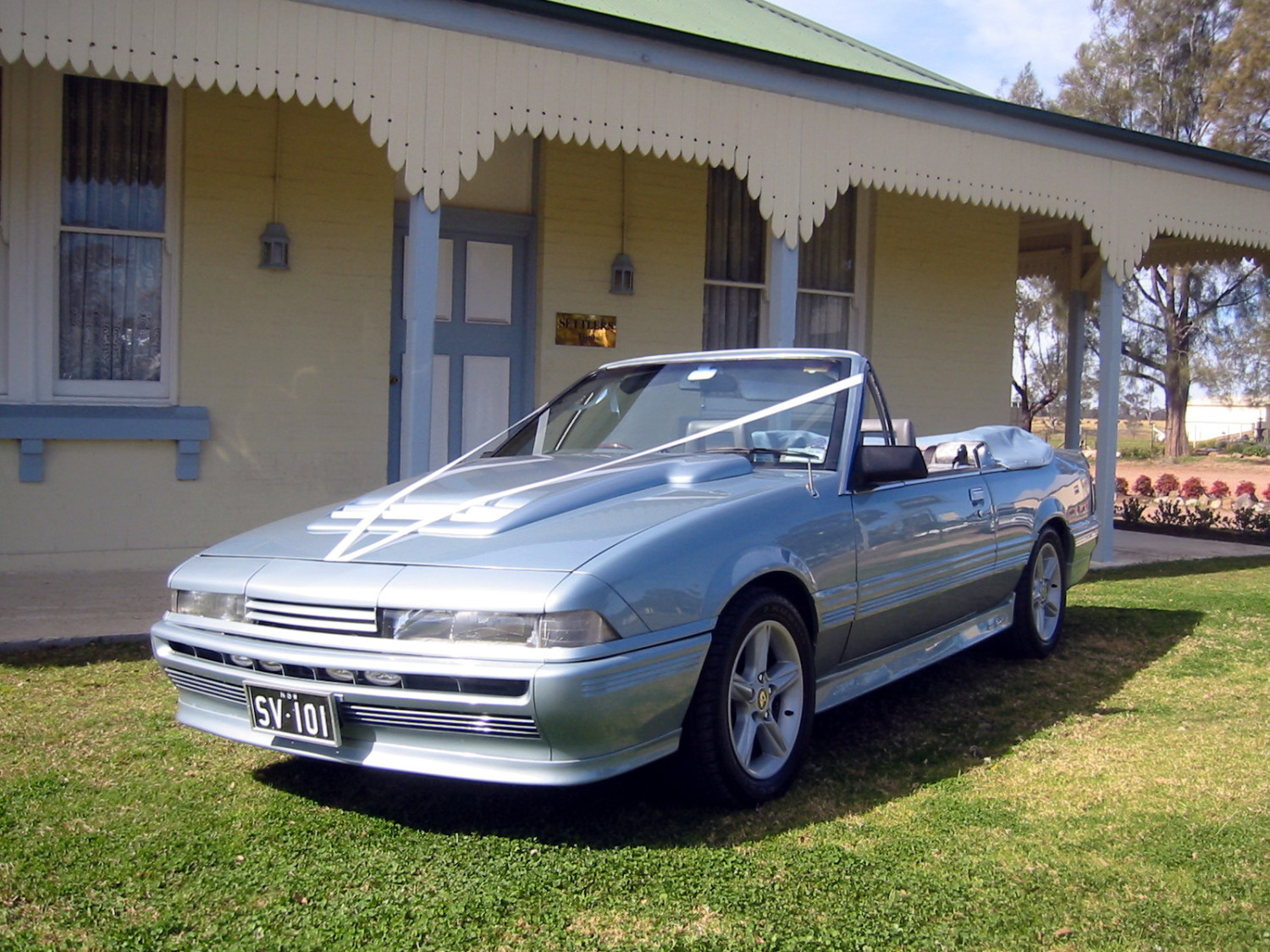 1986 Holden 1986 VL Commodore Custom Classic Berlina Roadstar ...