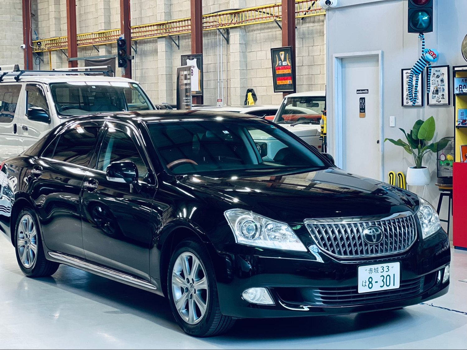 2012 Toyota Crown Majesta - DavidYoung - Shannons Club