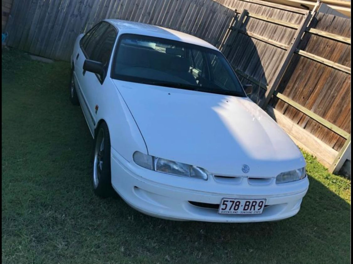 1995 Holden COMMODORE - dezza1986 - Shannons Club