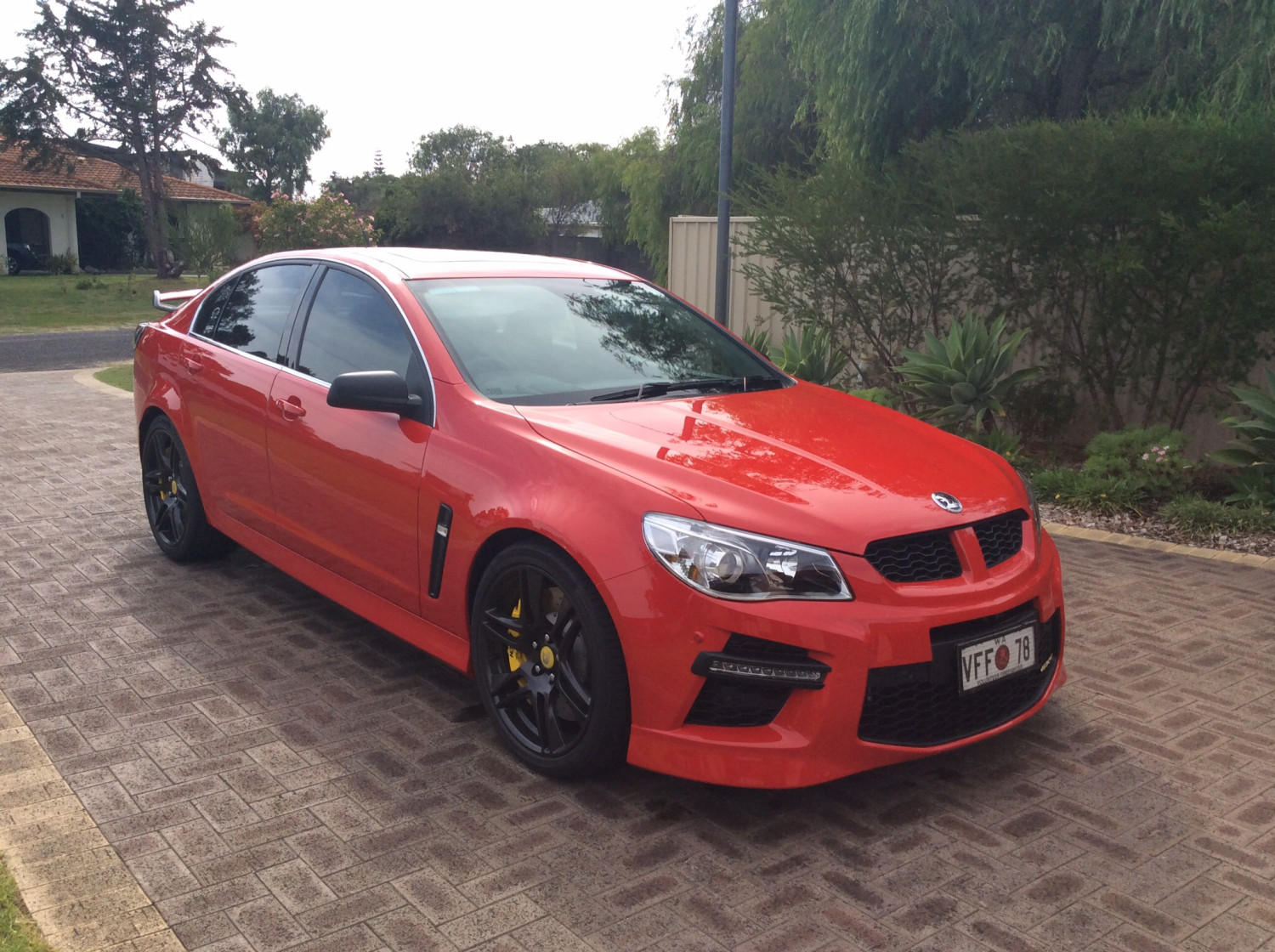 2014 Holden HSV GTS - Bsnpaps - Shannons Club