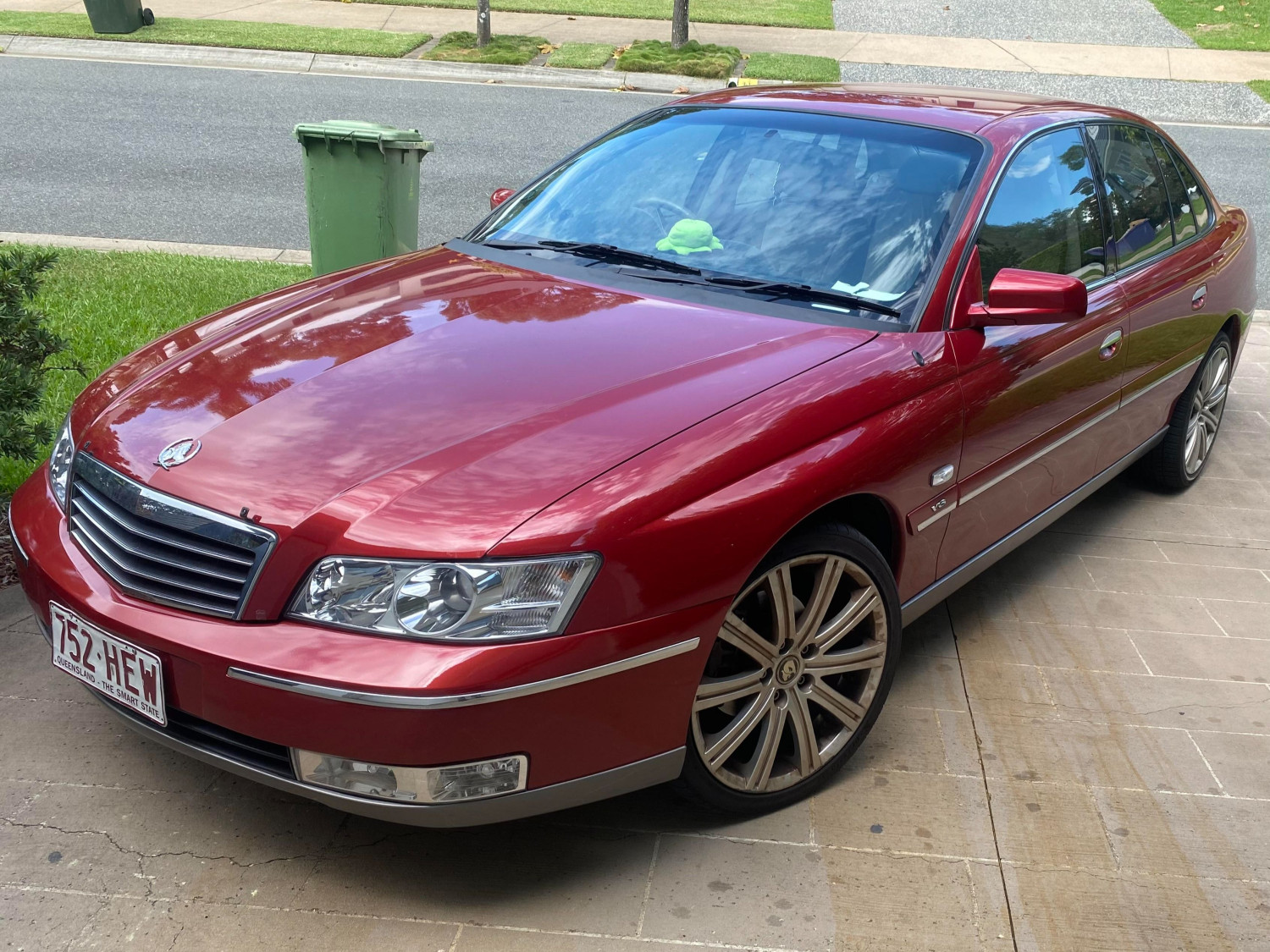 2003 Holden Statesman - Hunter_351 - Shannons Club