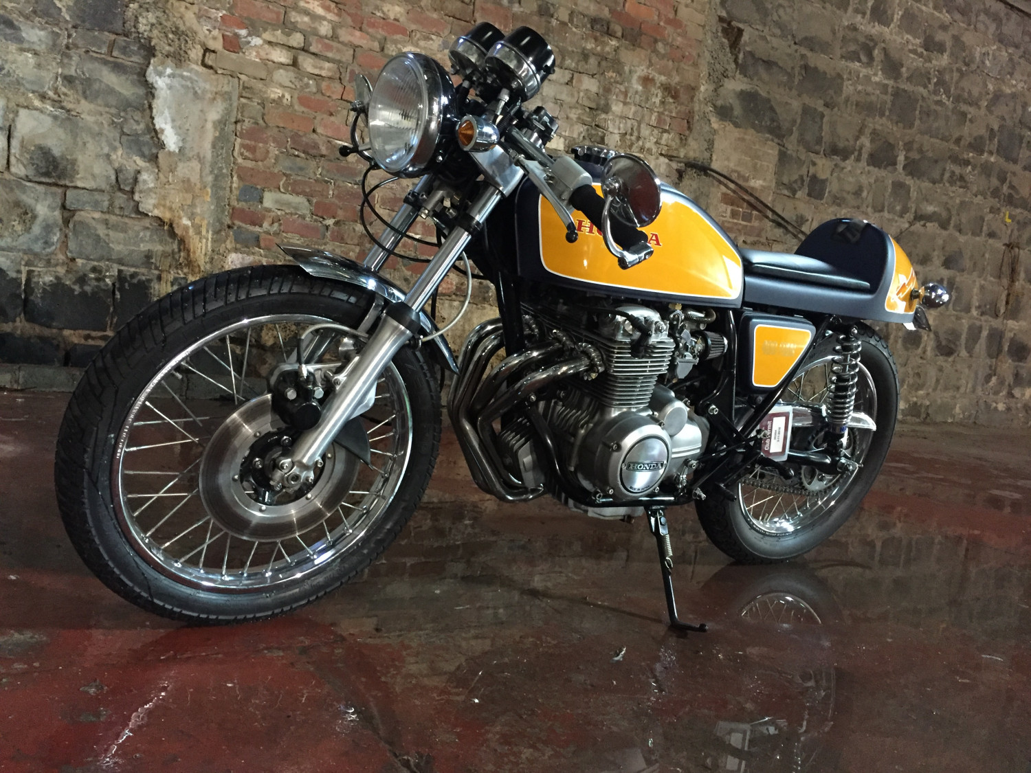 1976 Honda CB400F Super Sport - Ronza - Shannons Club