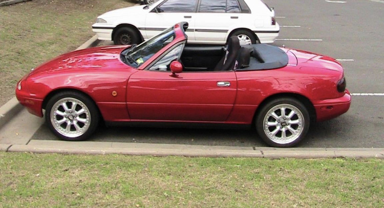 1989 Eunos Roadster - twinkletoescarey - Shannons Club