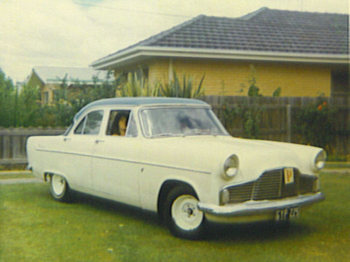 1960 Ford Zephyr Mk II - Briggsy - Shannons Club