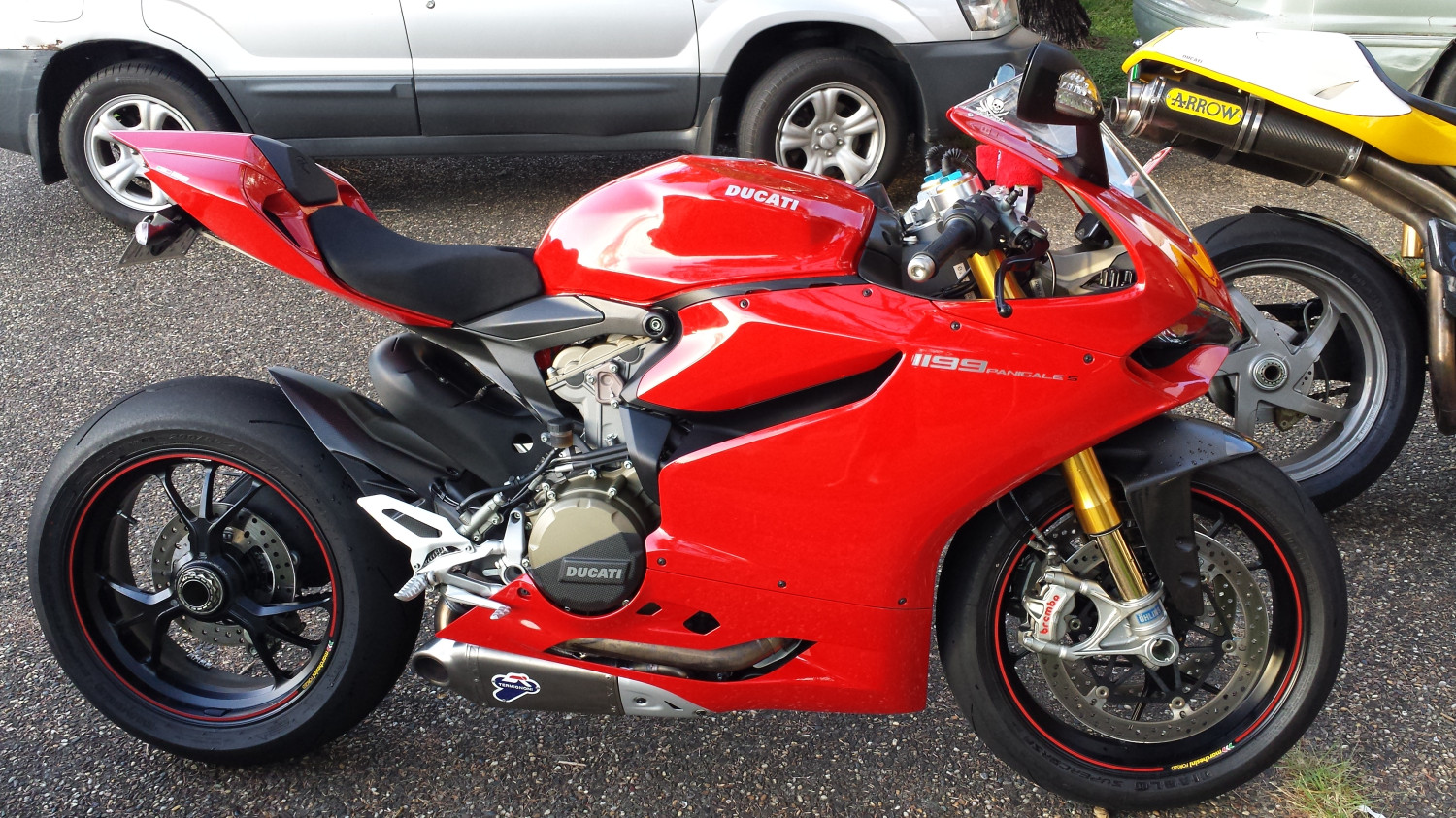 Photo by ThePirate - Shannons Club