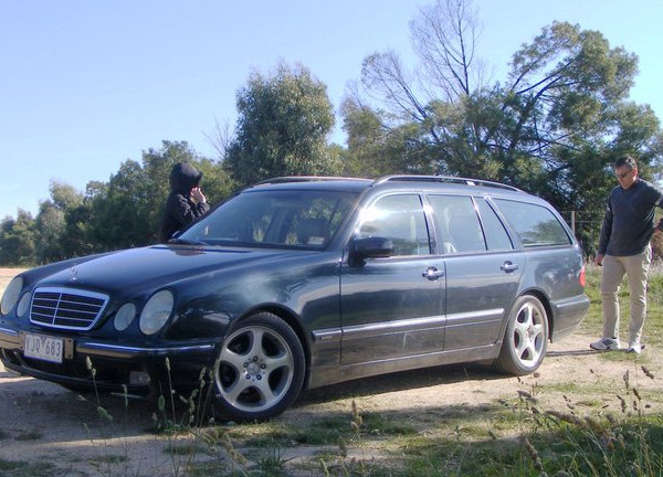 2001 Mercedes-Benz E240 ELEGANCE - BenzRacer - Shannons Club