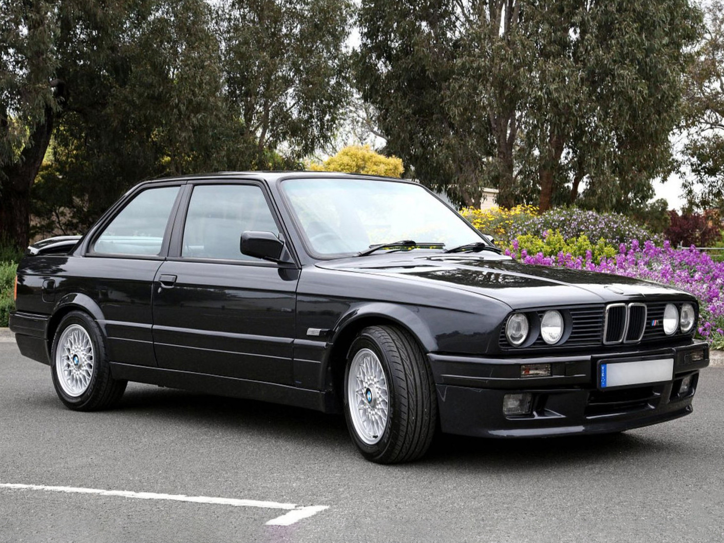 1988 BMW 325is - Daniel325is - Shannons Club