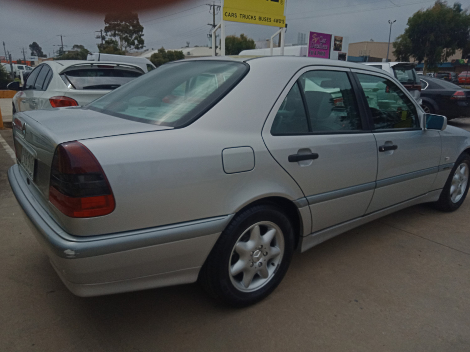 1998 Mercedes-Benz C180 CLASSIC - Sonnic - Shannons Club