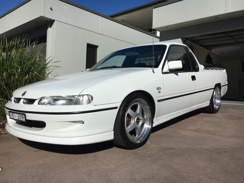 2000 Holden COMMODORE OLYMPIC EDITION VS 111 | 2020 Shannons Club ...
