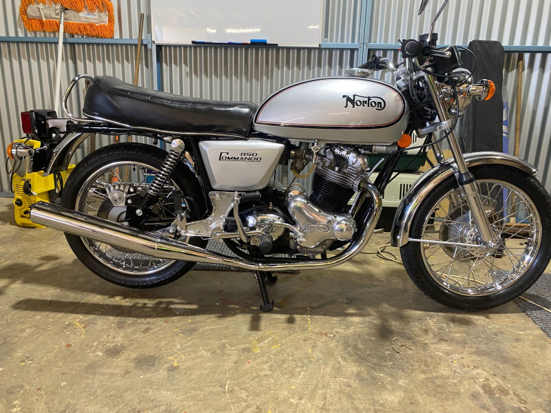 1975 Norton MK 3 850 Commando Interstate | 2023 Shannons Club Online ...