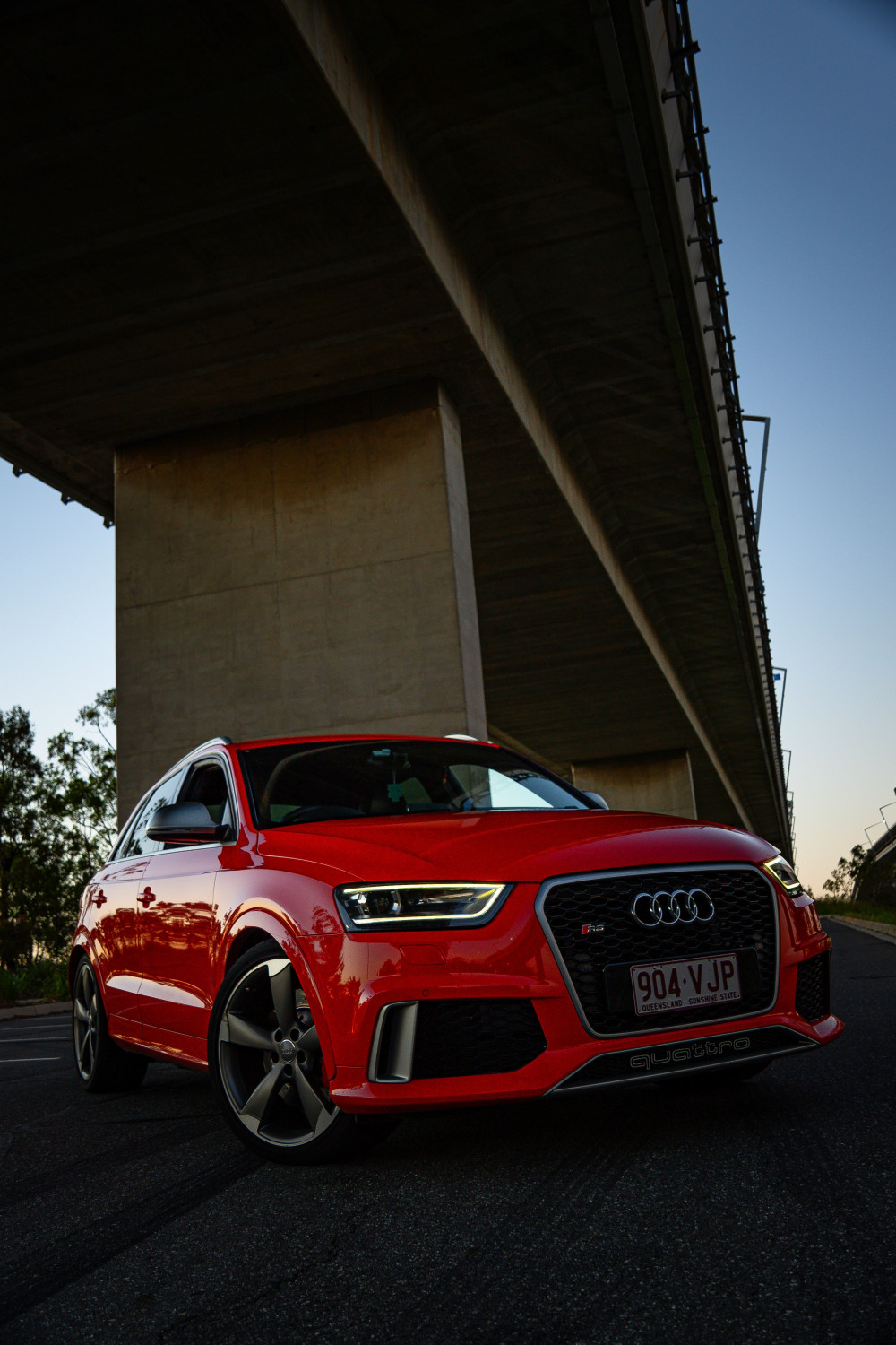 Photo by Rhr222 - Shannons Club