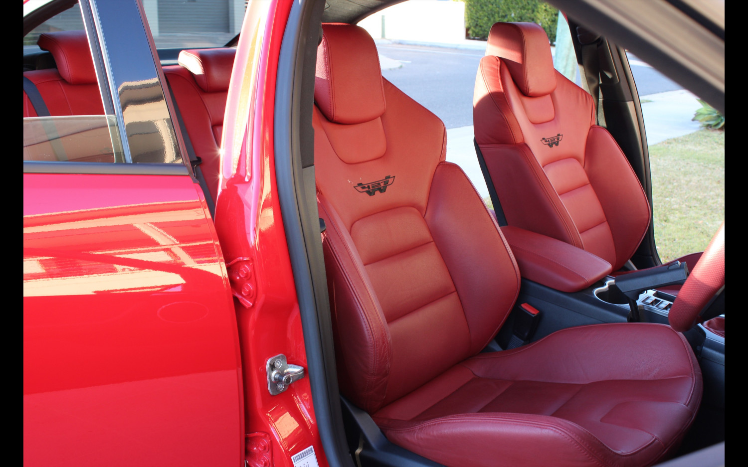 Photo by Grant72 - Shannons Club