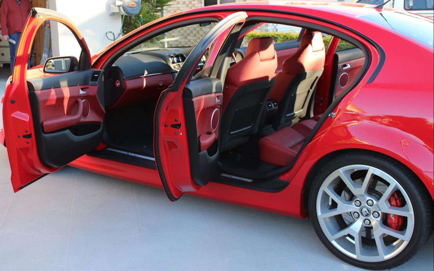 Photo by Grant72 - Shannons Club