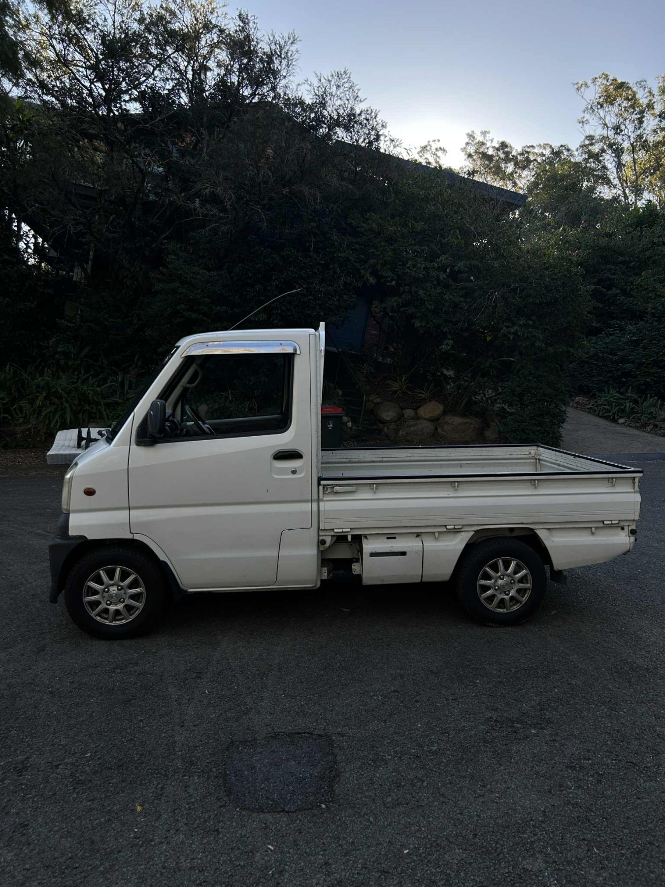 1999 Mitsubishi Minicab - ryanmoose - Shannons Club