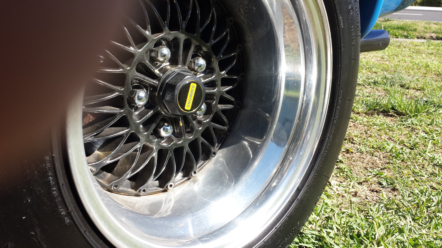 1975 Holden Torana - Stevemaloukis - Shannons Club