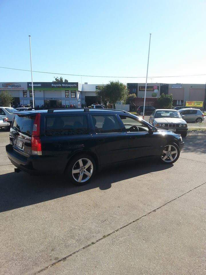 2000 Volvo V70 turbo - stephenhclaes - Shannons Club
