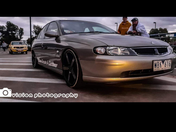 2001 Holden Vx commodore - ByronLoveday - Shannons Club