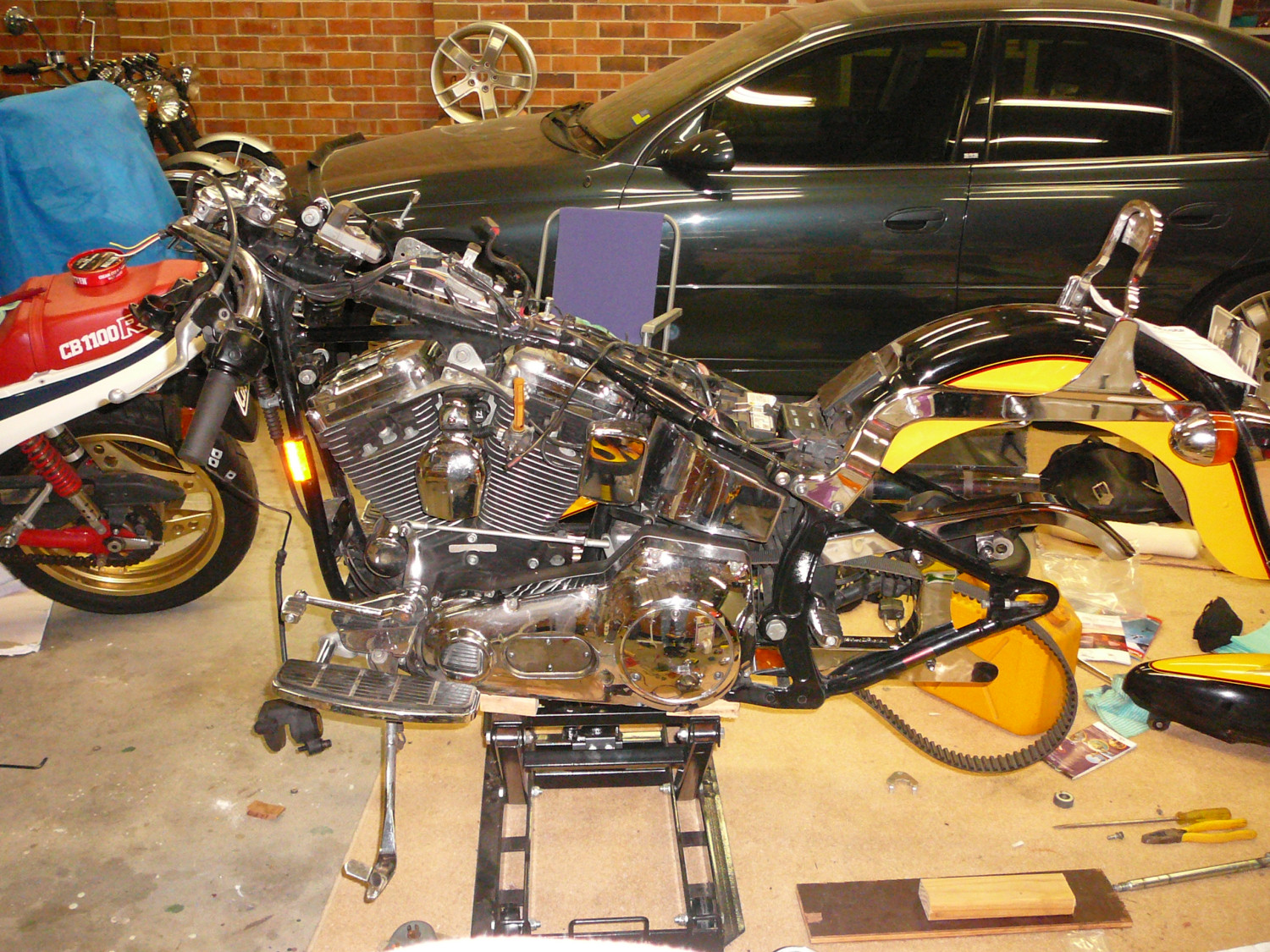 2001 HSV 2001 VX CLUBSPORT R8 - Geoffsshed - Shannons Club