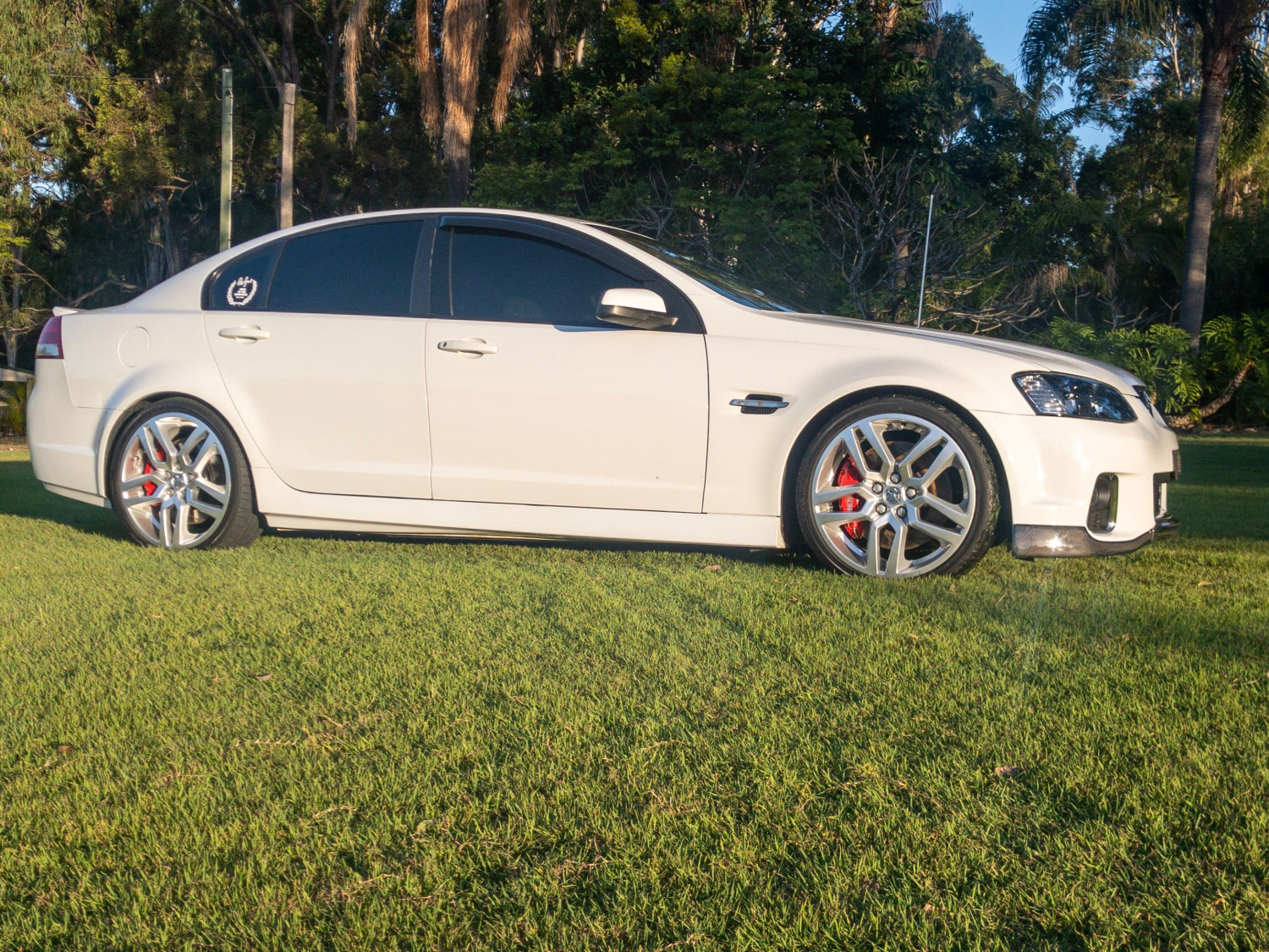 2010 Holden COMMODORE - brocky0519 - Shannons Club