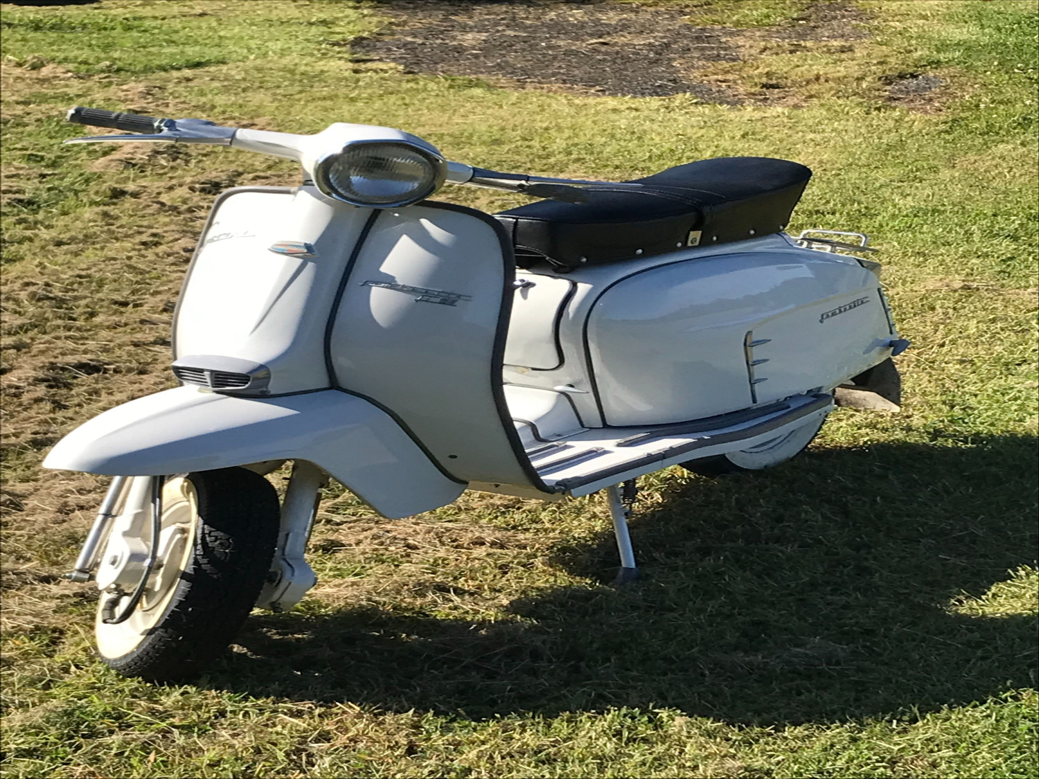 1963 Lambretta Li 150 Special - leegemmadan - Shannons Club