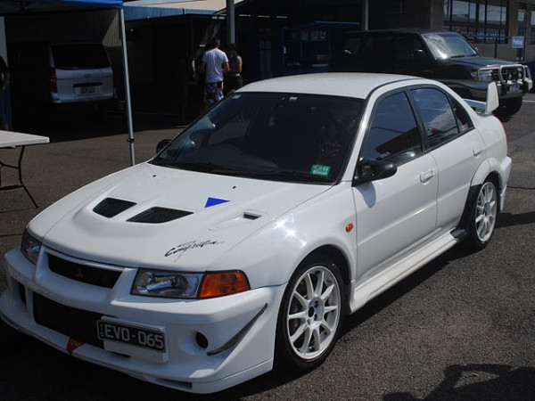 2001 Mitsubishi LANCER EVOLUTION 6.5 - Cows065 - Shannons Club