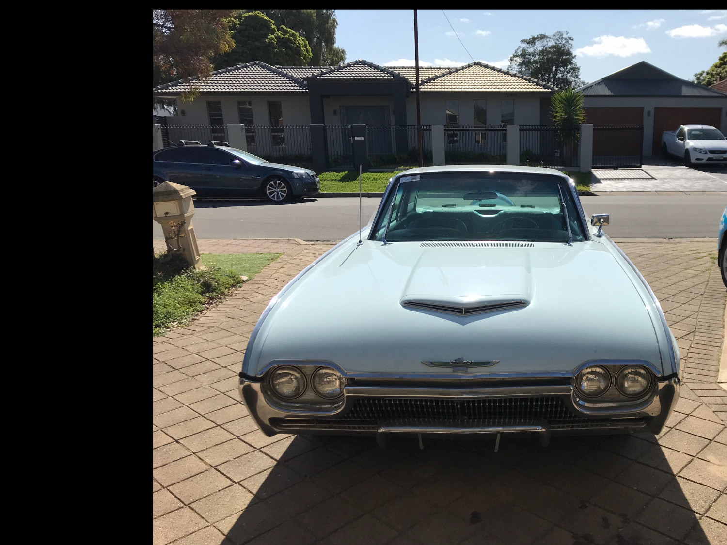 1963 Ford Thunderbird - LittleJon - Shannons Club