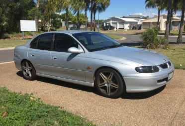 1999 Holden Commodore VT Series l Berlina - Nivvy69 - Shannons Club