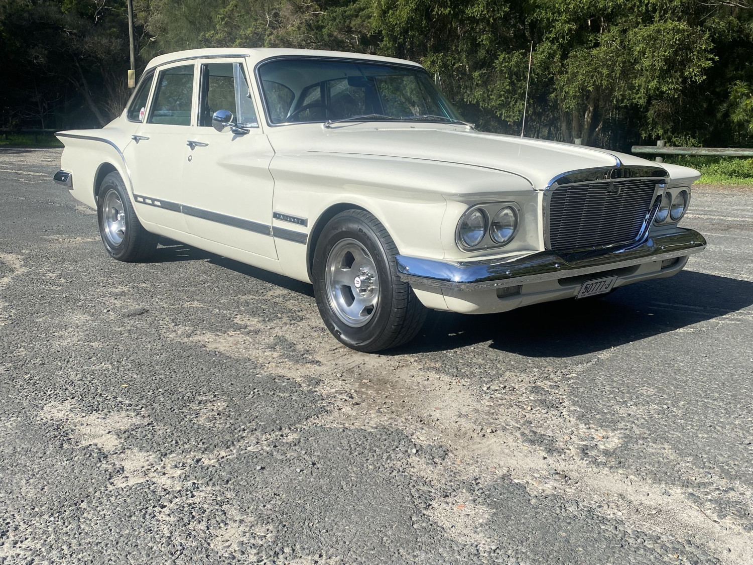 1962 Chrysler VALIANT - sbarnes52 - Shannons Club