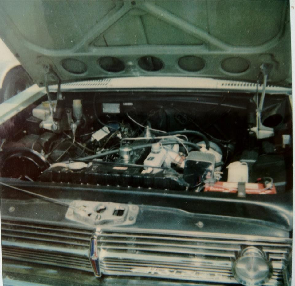 1967 Holden HR - Wokss - Shannons Club