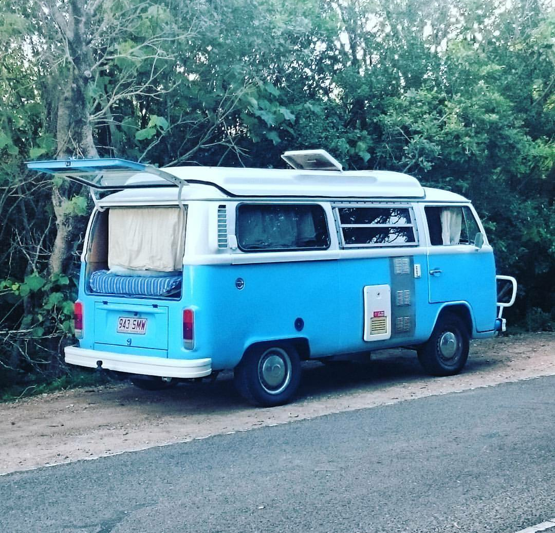 1974 Volkswagen KOMBI - samsonfidler - Shannons Club