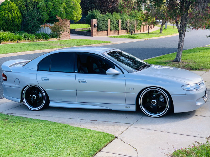 2000 Holden Vt clubsport r8 | 2020 Shannons Club Online Show & Shine